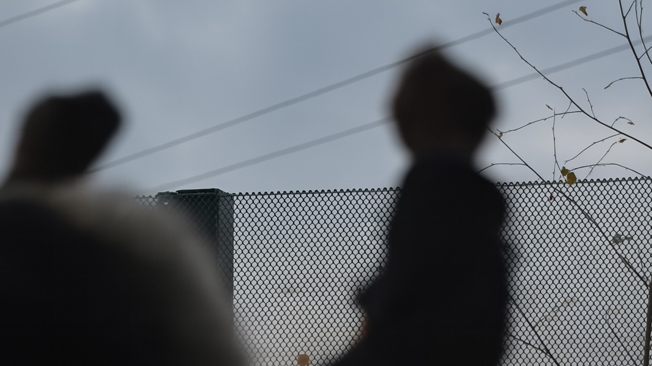 11 octobre 2025 : Rassemblement Centre fermé de Vottem et 127 bis à ...